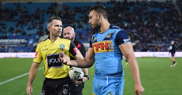 Brennan has conversation with Referees boss | Titans