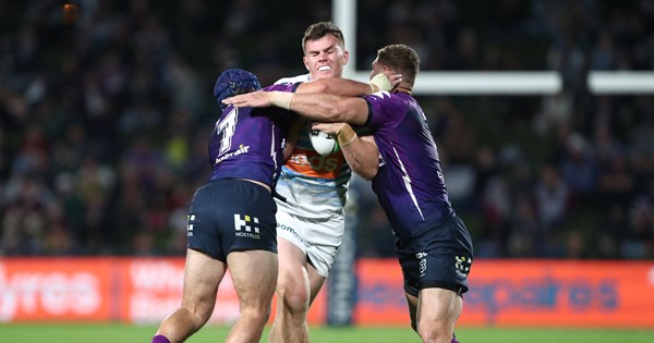 Pictures From Round 10 vs Storm | Titans